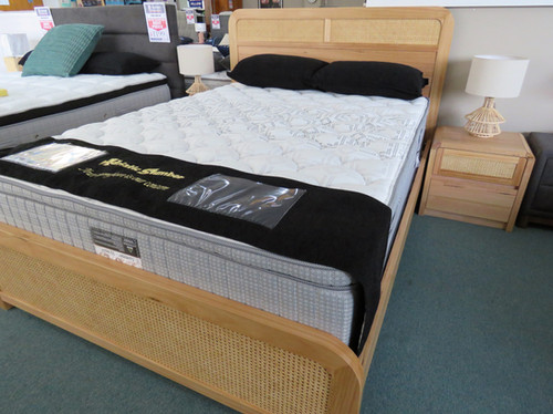 Byron Bed | Enfield
