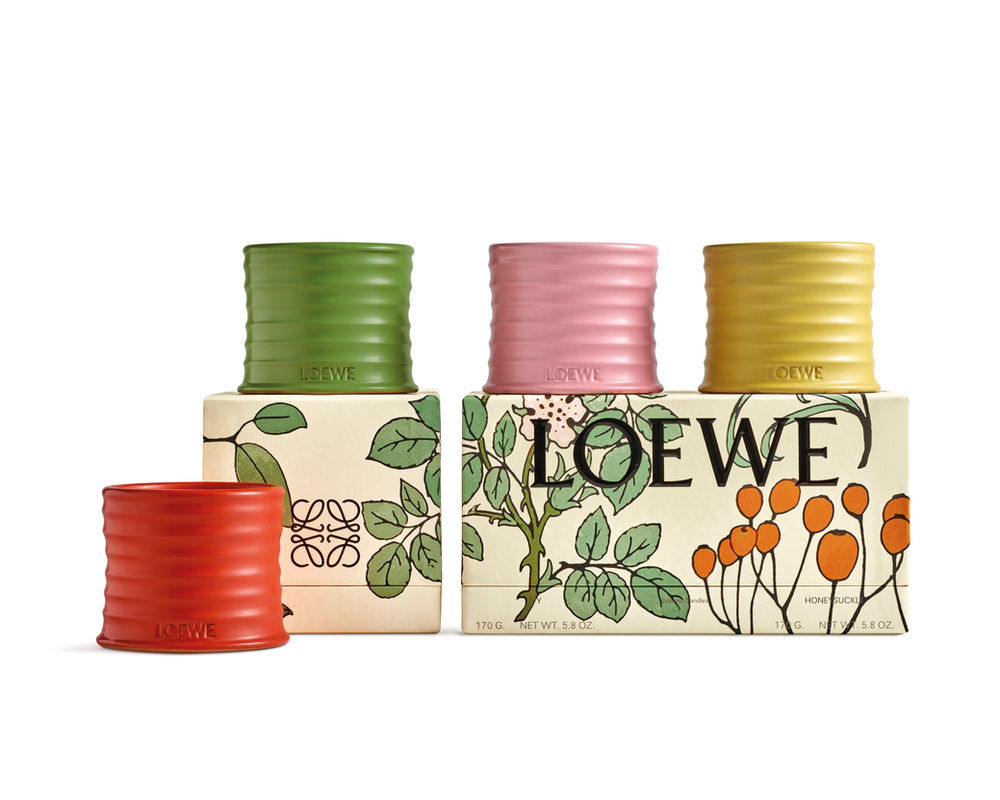 LOEWE INTRODUCES LIMITED EDITION GIFT SETS OF COMPLEMENTARY SCENTED CANDLES