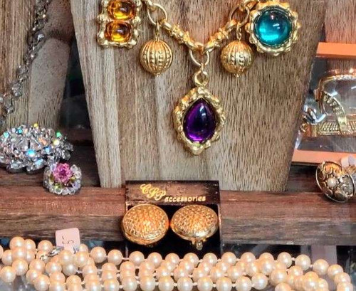 Vintage Jewelry | Atomic Treasures and Treats
