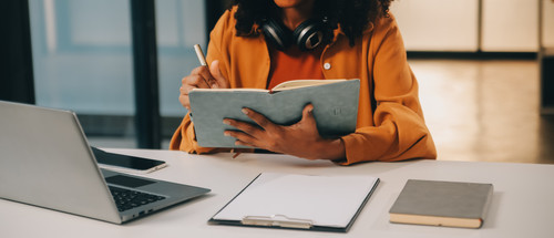 Primary Stage 4 (IBC) | Clowder Bookstore