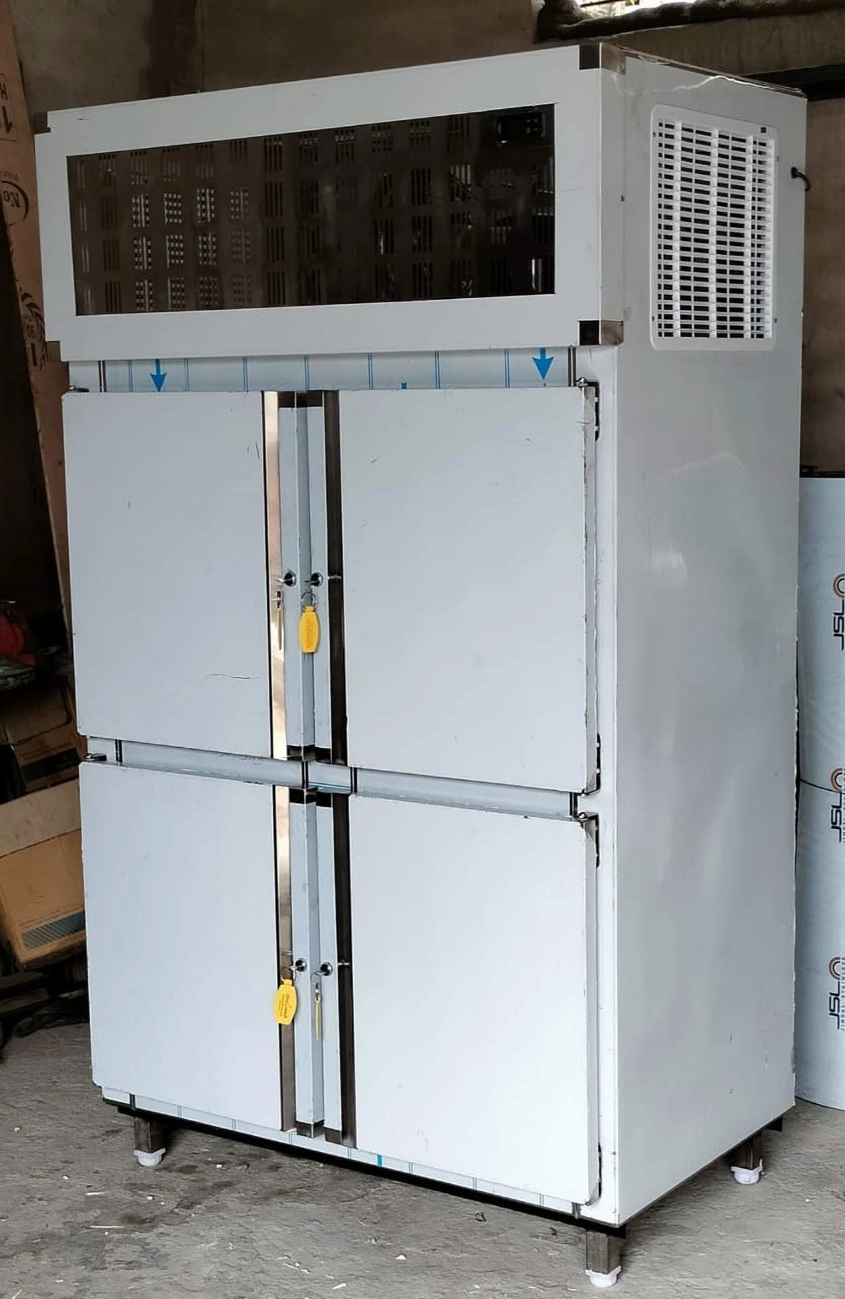 Commercial Vertical Freezer | Shri Ganesh Engineering