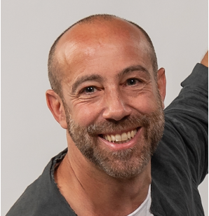 David Furrer | Esonova