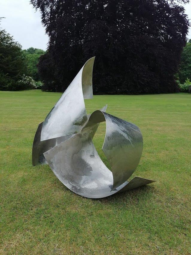 Helen Solly | Surrey Sculpture Society