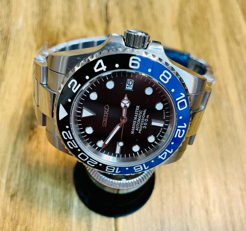 Seiko Mod Batman GMT | JB Mods