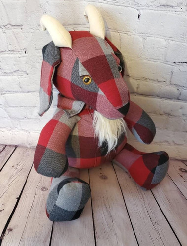 Memory Goat | Sunny Day Stitches