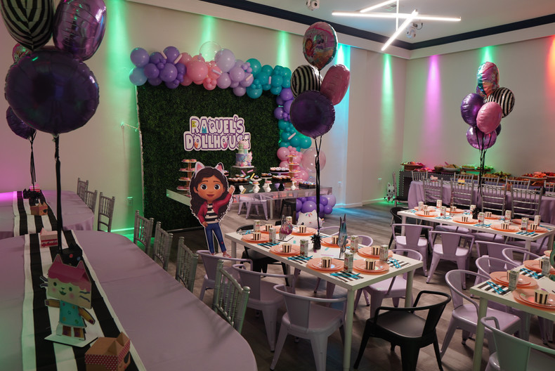 Kids Party Planner | Kids Tables and Chairs for Events, Backdrop and ...