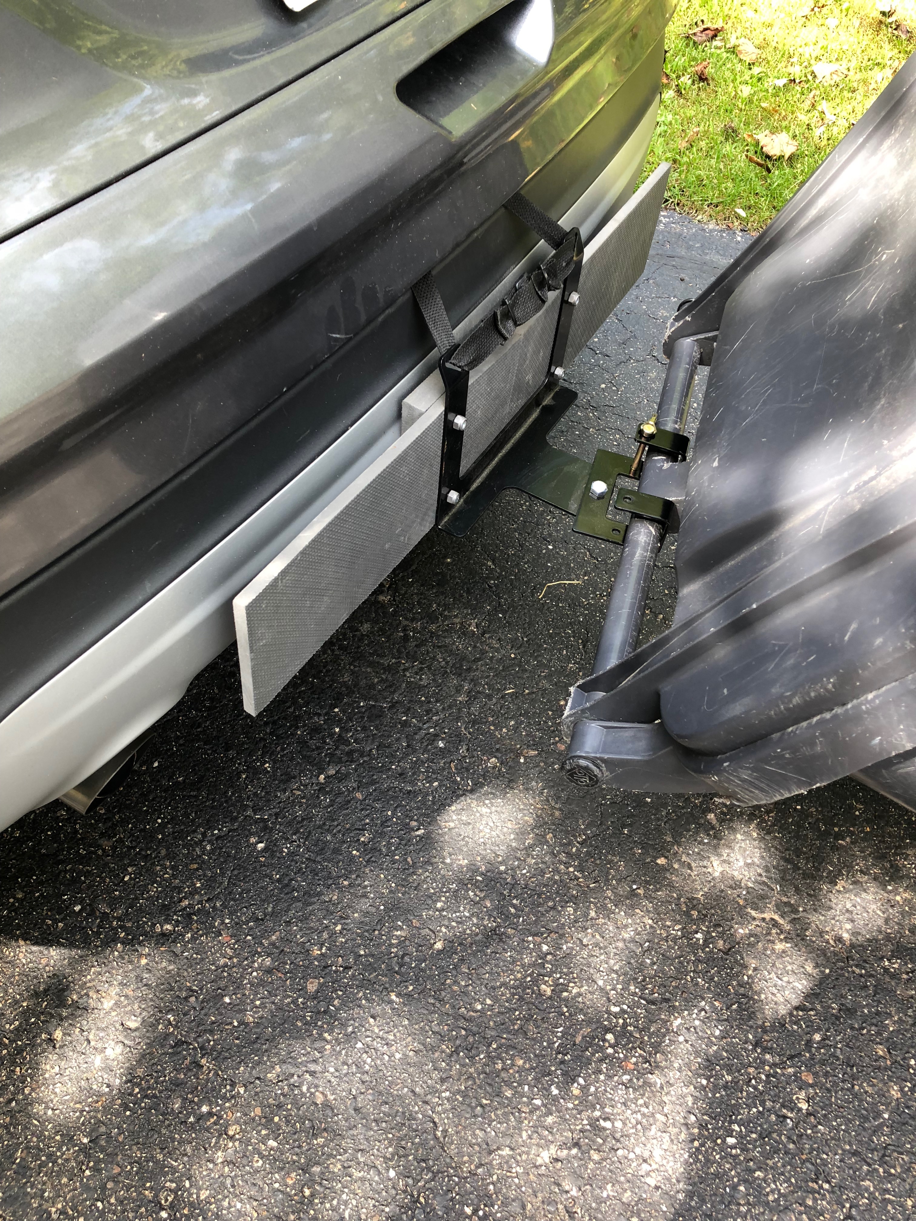 Getting Trash Cans To The Road | Garbage Commander | United States