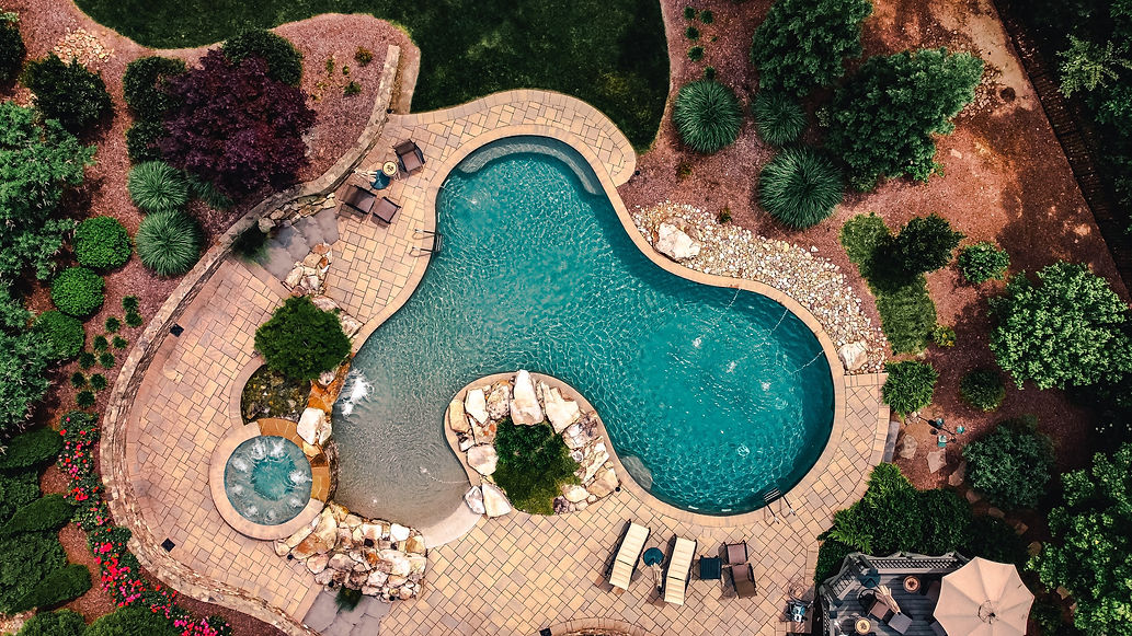 Raleigh's Custom Pool Builder & Backyard Oasis | Liquid Designs ...
