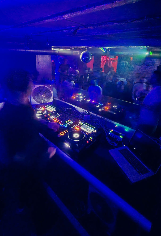 DJ Ruby & Adnan Jakubovic perform together at Silver & Smoke Club ...