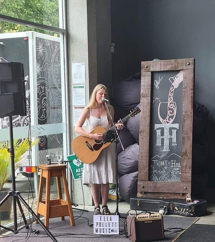 Home | Ella Pollett | singer/songwriter | Hawkes bay, Napier, New Zealand