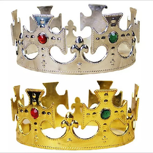 Plastic Crowns (Mixed Gold & Silver) (12 Pieces per order) | Throw Dat