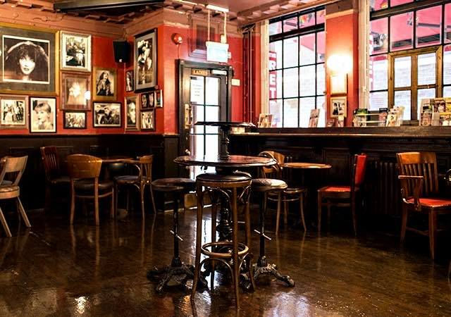 Retro Bar gay bar in London | GayMapper