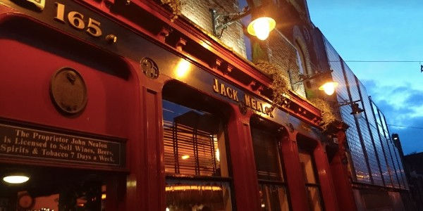 Jack Nealons gay bar in Dublin | GayMapper