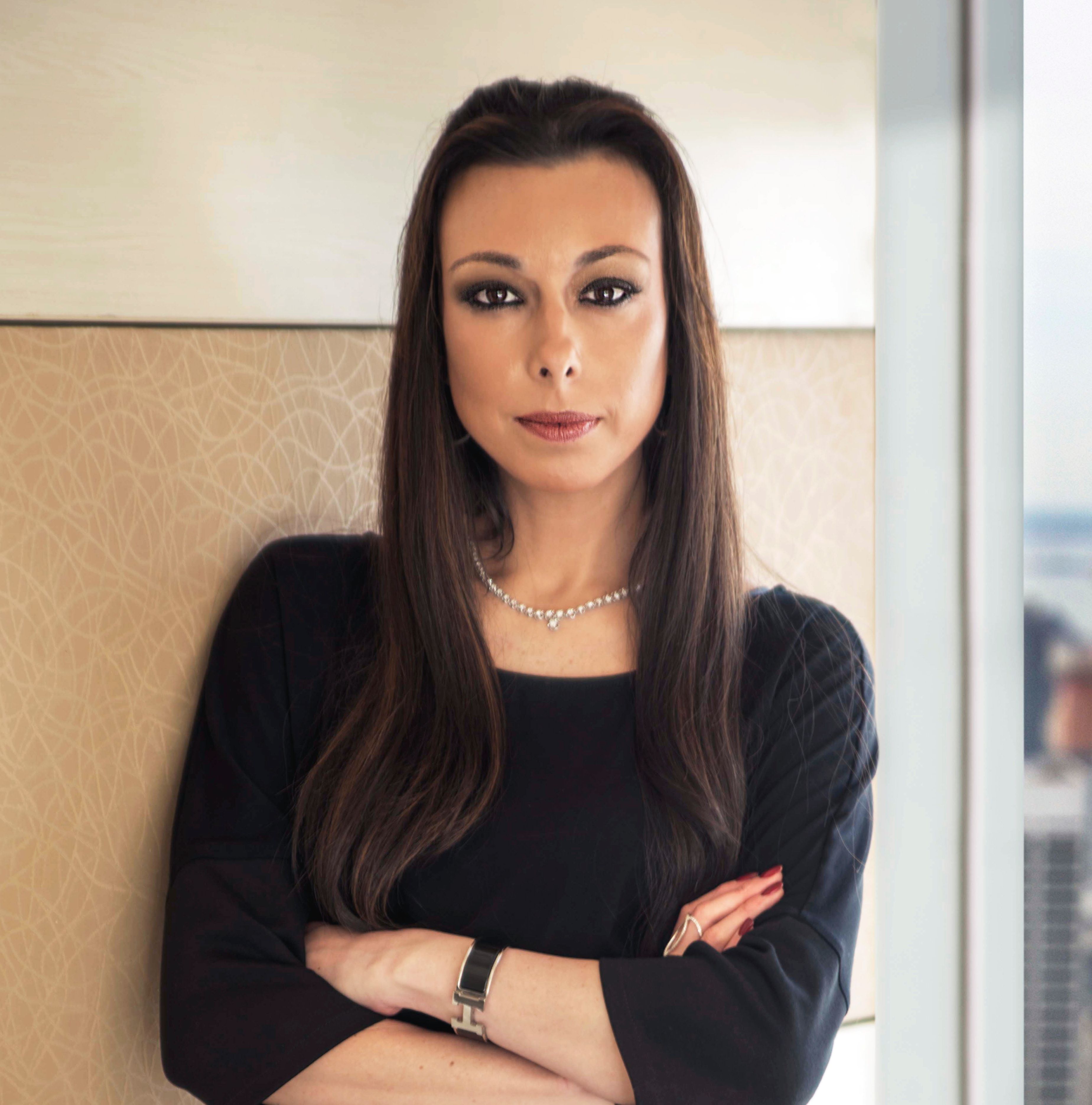 DIAMOND FEVER - HOW TO BUY DIAMONDS WITH DEBBIE AZAR