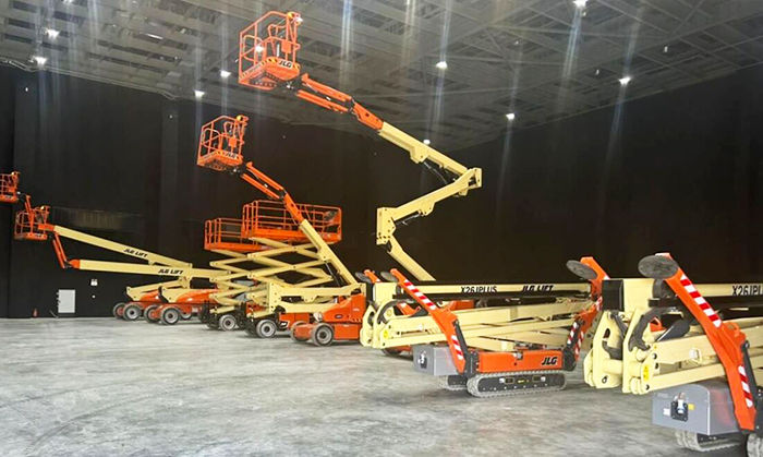 NEOM’s media arm buys 16 JLG electric MEWPs for film production support ...
