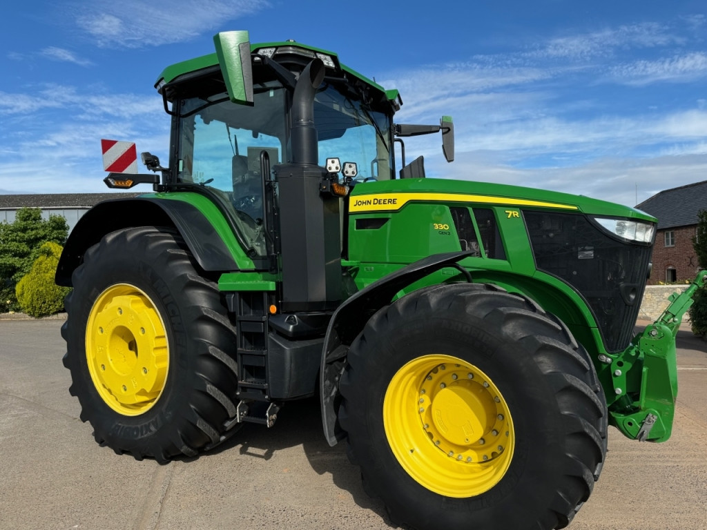 Discover JOHN DEERE 7R 330 GEN2 Tractor for Sale at Arenagrouptradings