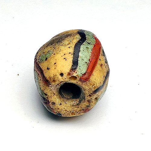 Adjagba Bodom Bead Powder Glass Ghana | Muqadema