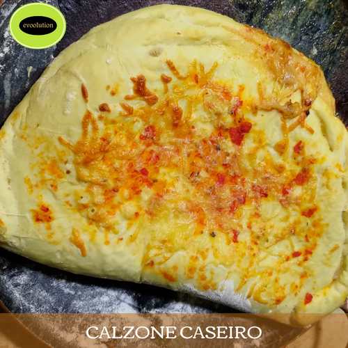 Calzone caseiro de presunto e mussarela 800g | Evoolution