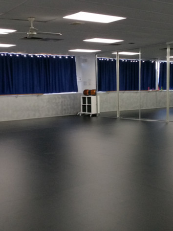 Home | PIVOTAL DANCE