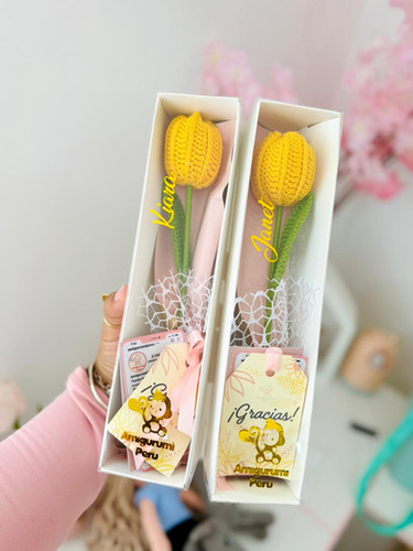Box Tulip Deluxe Personalizado | Amigurumiperu