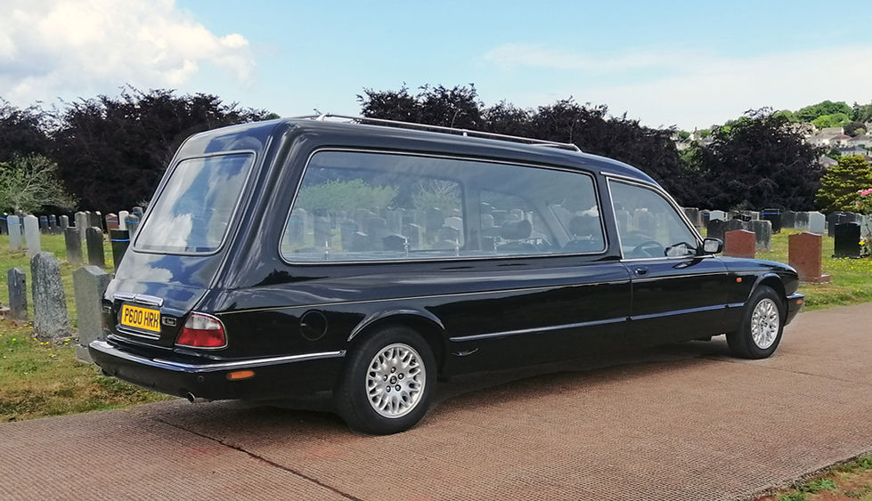 TRADITIONAL BLACK HEARSE | Mysite