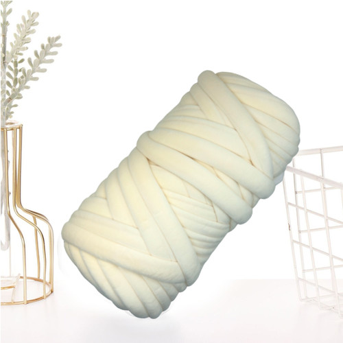 Cream Color Chunky Yarn 1KG Soft Fleece Yarn 40Yards In Length for DIY ...