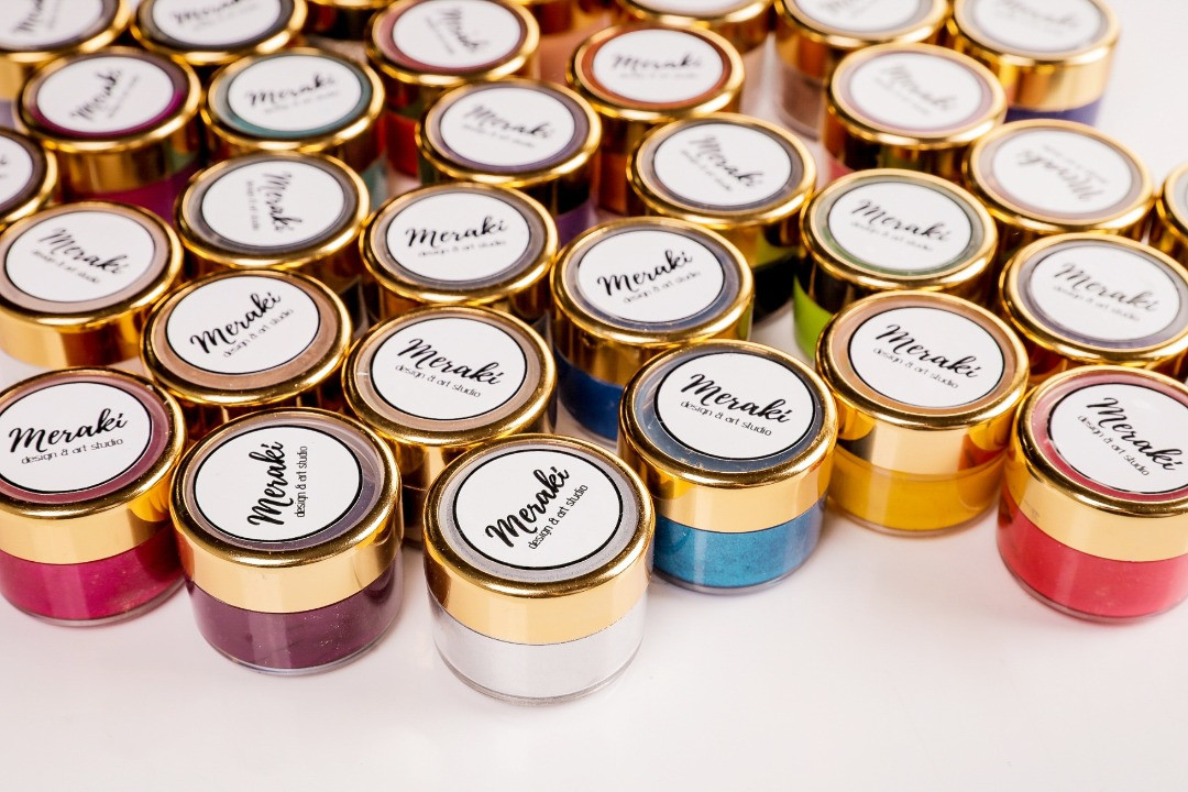 Meraki Art and Design Studio | DIY Resin Art | Dubai