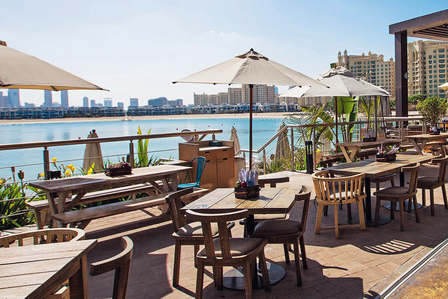 Breeze Beach Grill