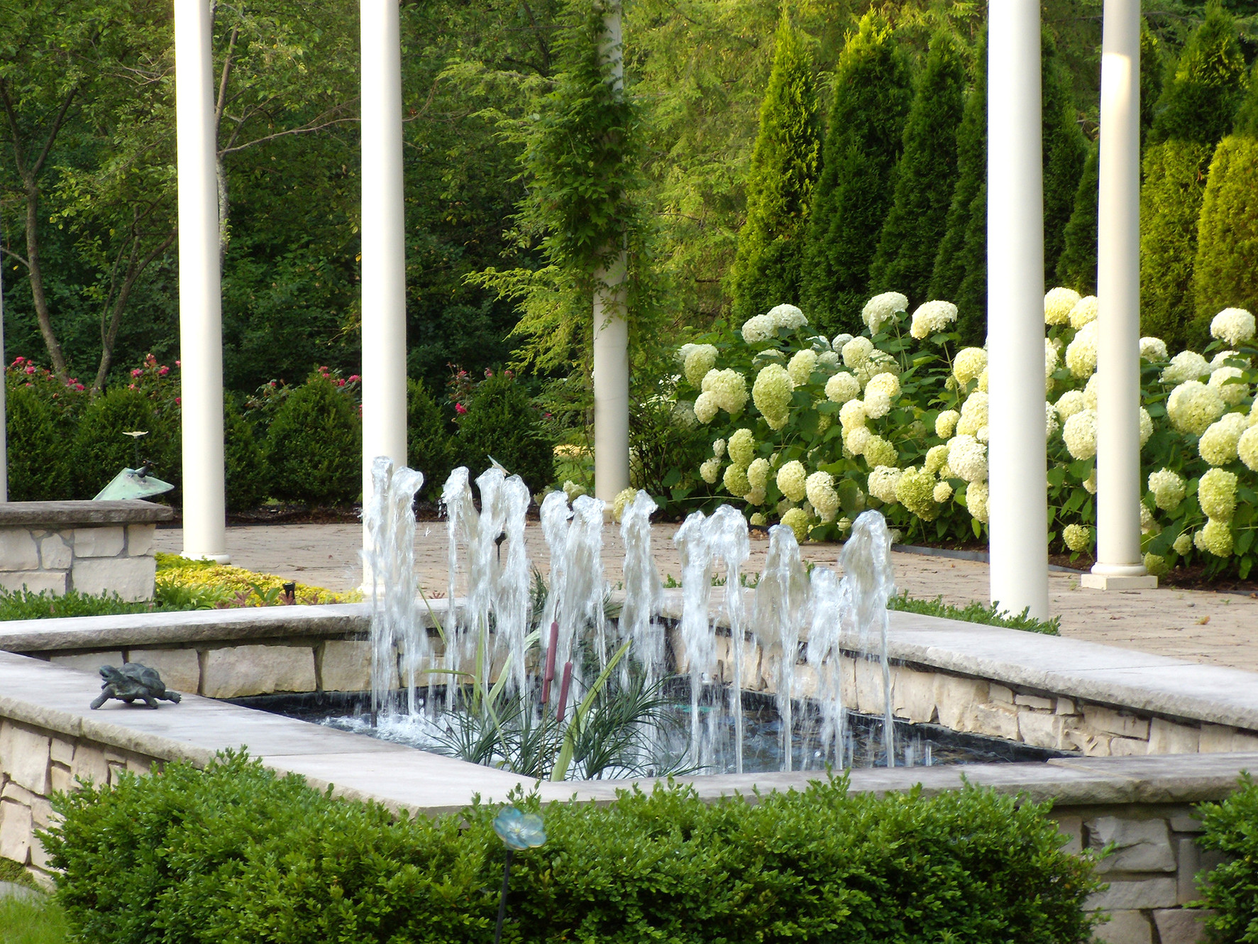 Creative Landscapes Detroit | Landscape Designer | Oakland County, MI, USA