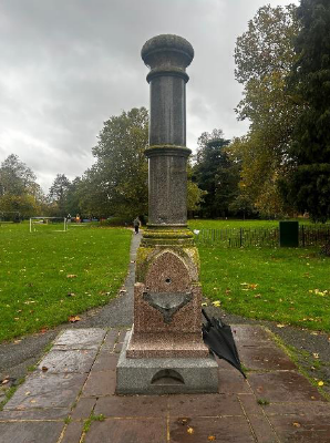 Penge drinking fountain