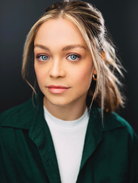 Headshots | Lindsey Dresbach