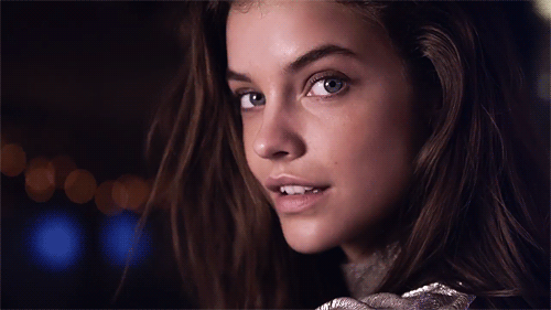 10 HÁBITOS QUE TODA CHICA ATRACTIVA HACE DIARIAMENTE