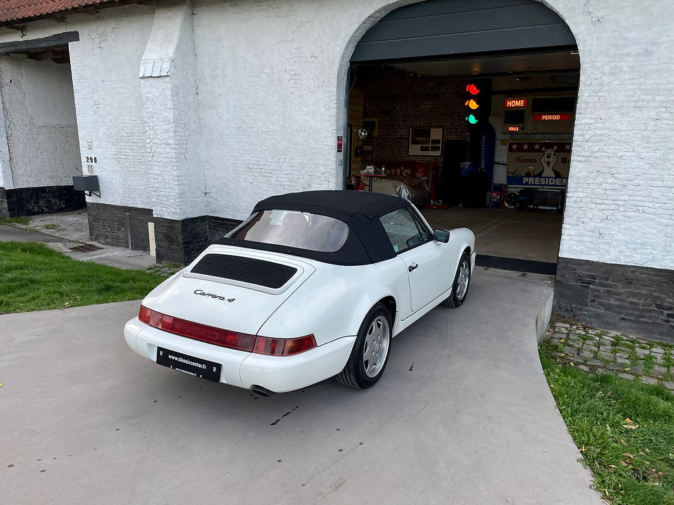 Porsche 911 type 964 Cabriolet Carrera 4 | classiccenter