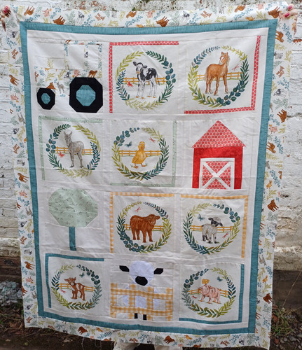 Petting Zoo Quilt Kit | zigzags
