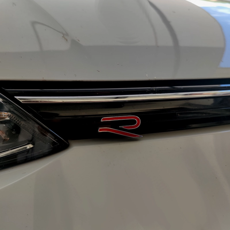 GOLF MK8 - FRONT "R" EMBLEM | ST1CKERSGT