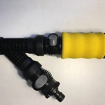 4M Water Fed Window Cleaning Brush, Gutter Cleaner, Squeegee & Soap ...