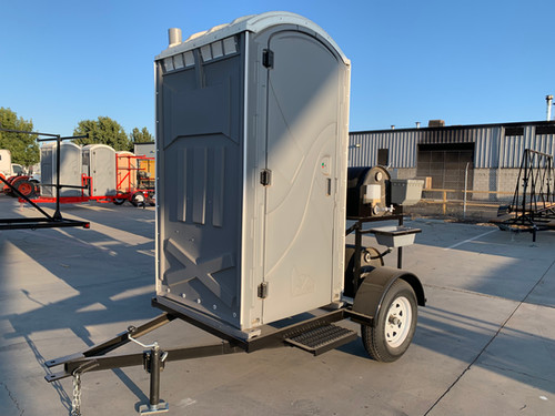 Single Restroom Trailer | Calpacsupply
