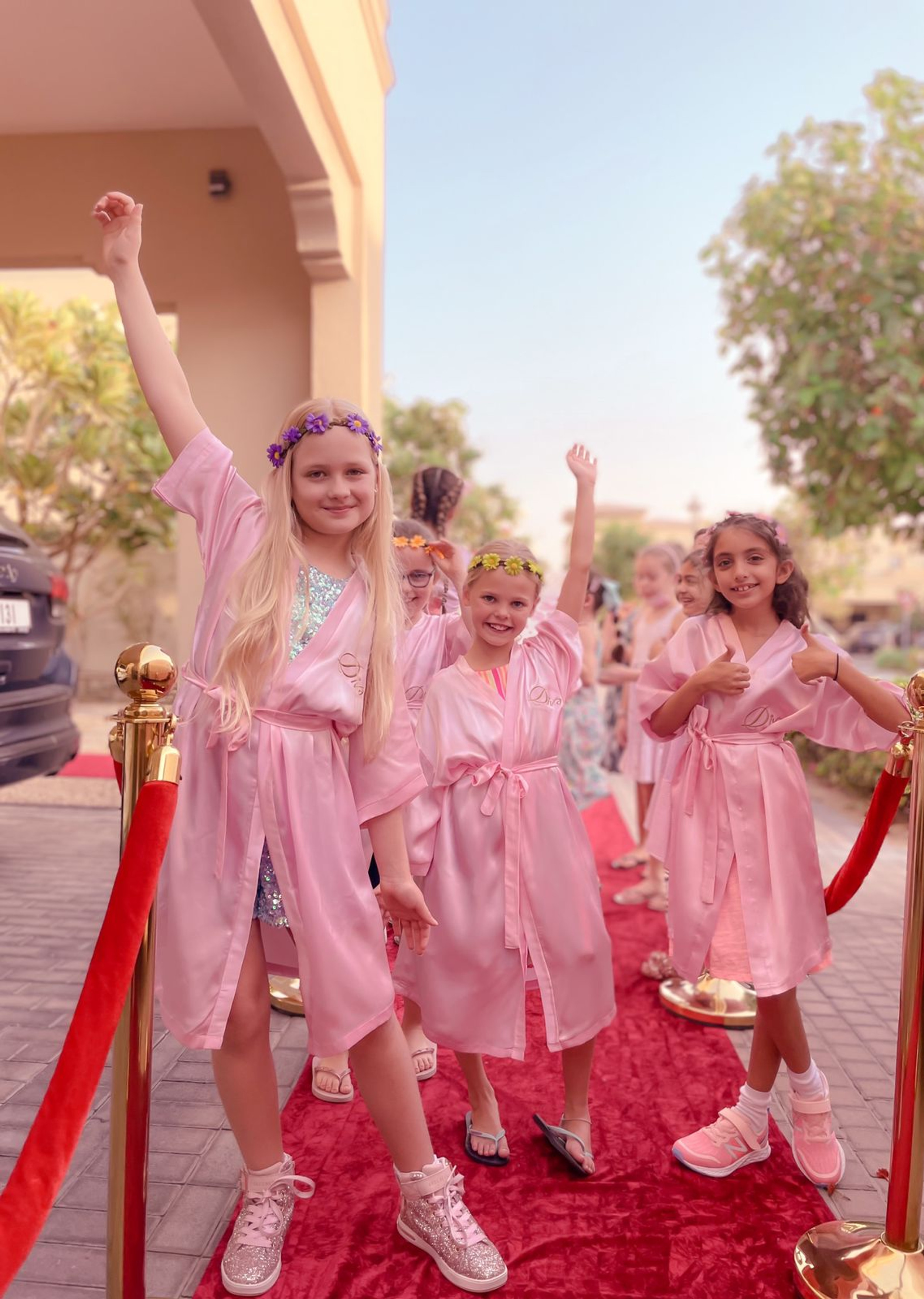 Glam Party Bus | Divas On Wheels