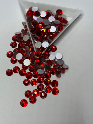 SS34 Light Siam | Creative rhinestones