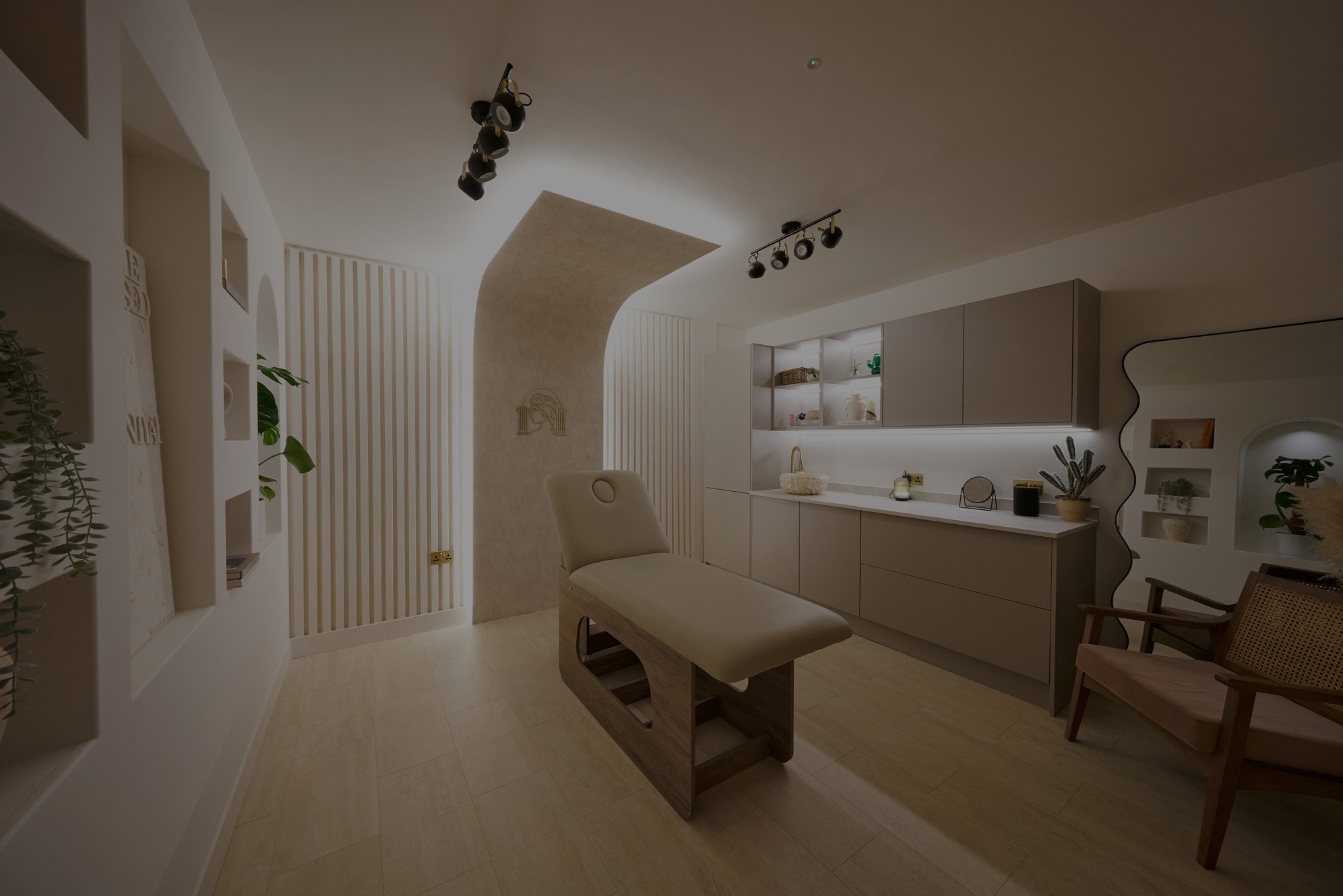 Lemon Bottle Fat Dissolving | Leeds | Ministry of Faces