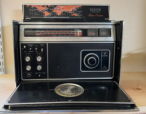 Zenith Model R7000 Transoceanic Item # 1003 | Radiocity360