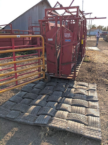 About Us | Dfcattlemats