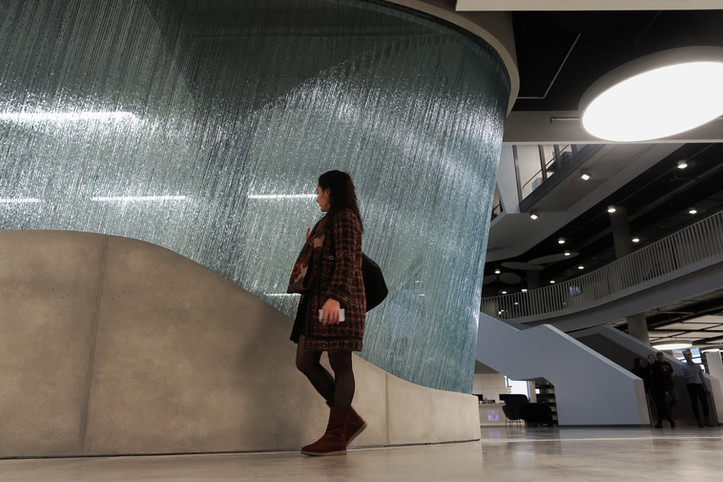 Architectural layered glass wall Motus | ernestvitin