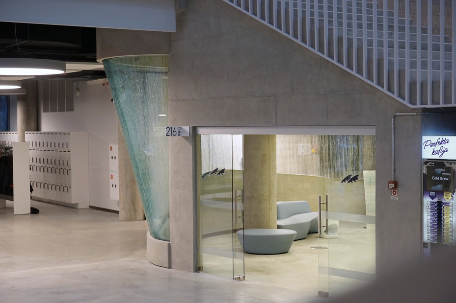 Architectural layered glass wall Motus | ernestvitin