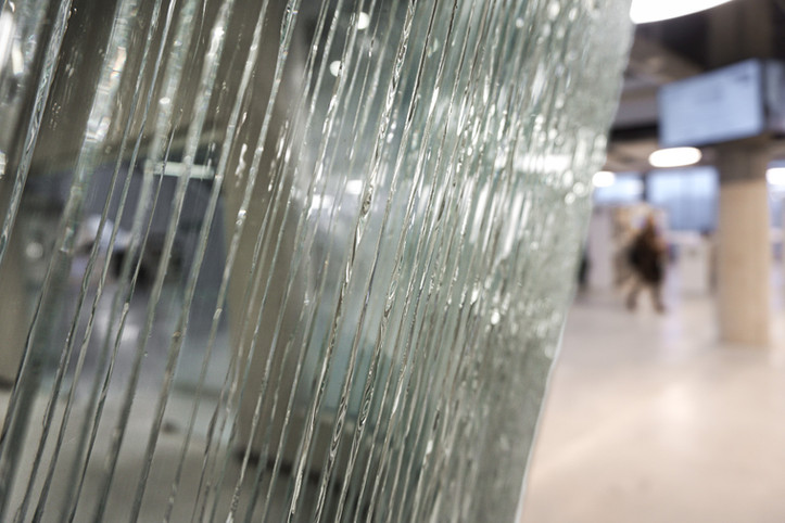 Architectural layered glass wall Motus | ernestvitin