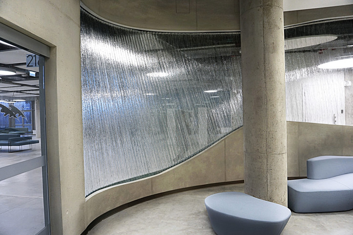 Architectural layered glass wall Motus | ernestvitin