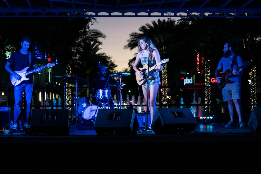 Singer-songwriter | Allegra Miles | United States