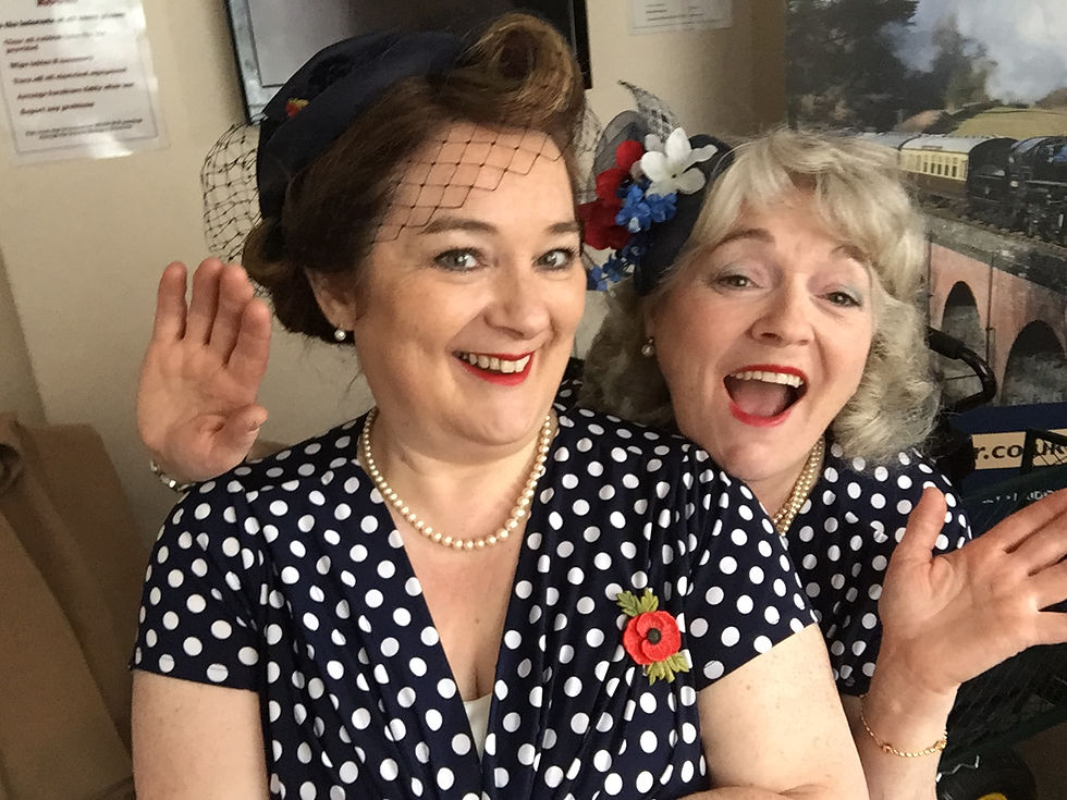 Poppy Sisters - Vintage Entertainment