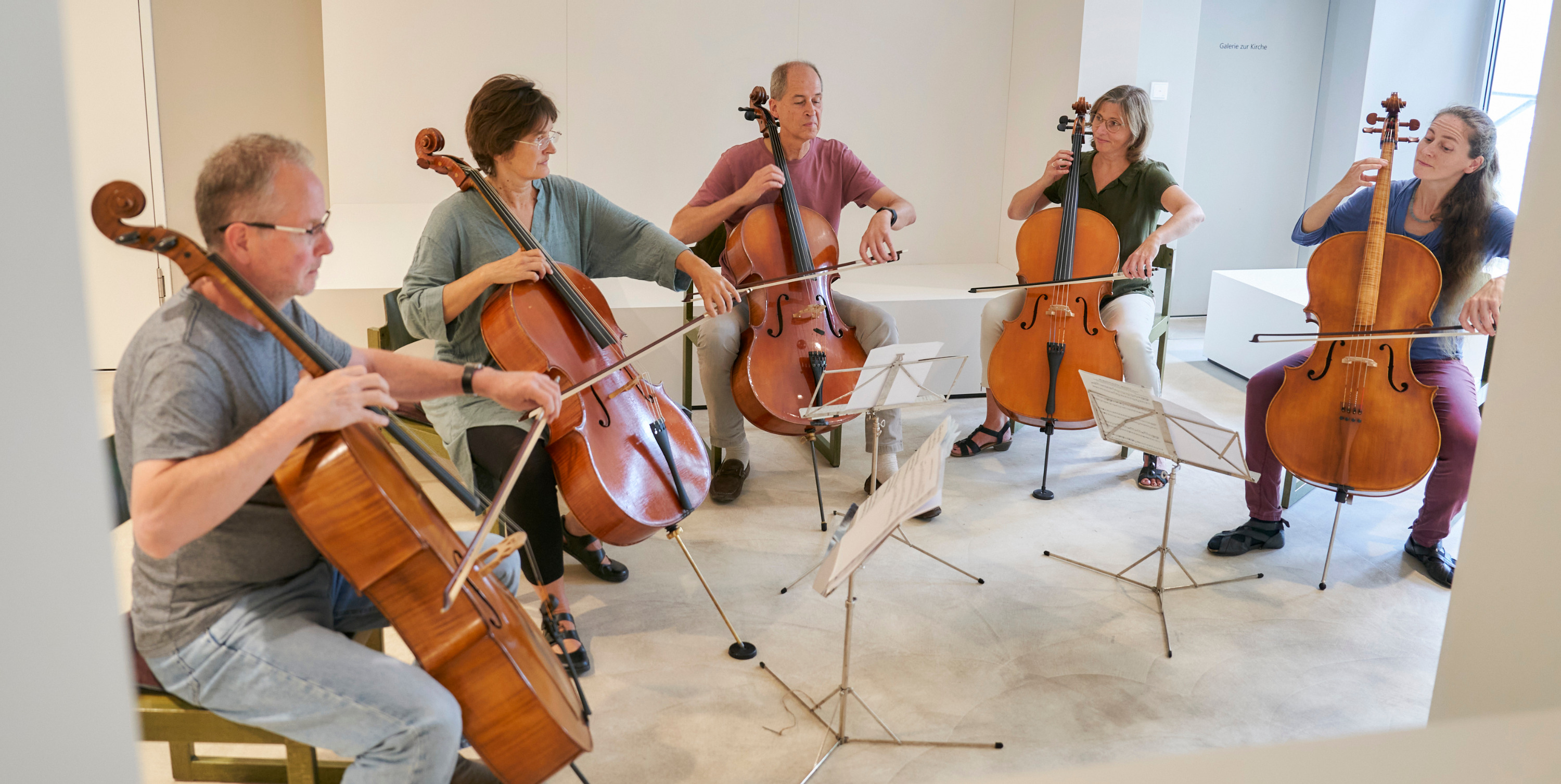 Musicians meeting on International Left-Handers Day 2023. Left-handed ...