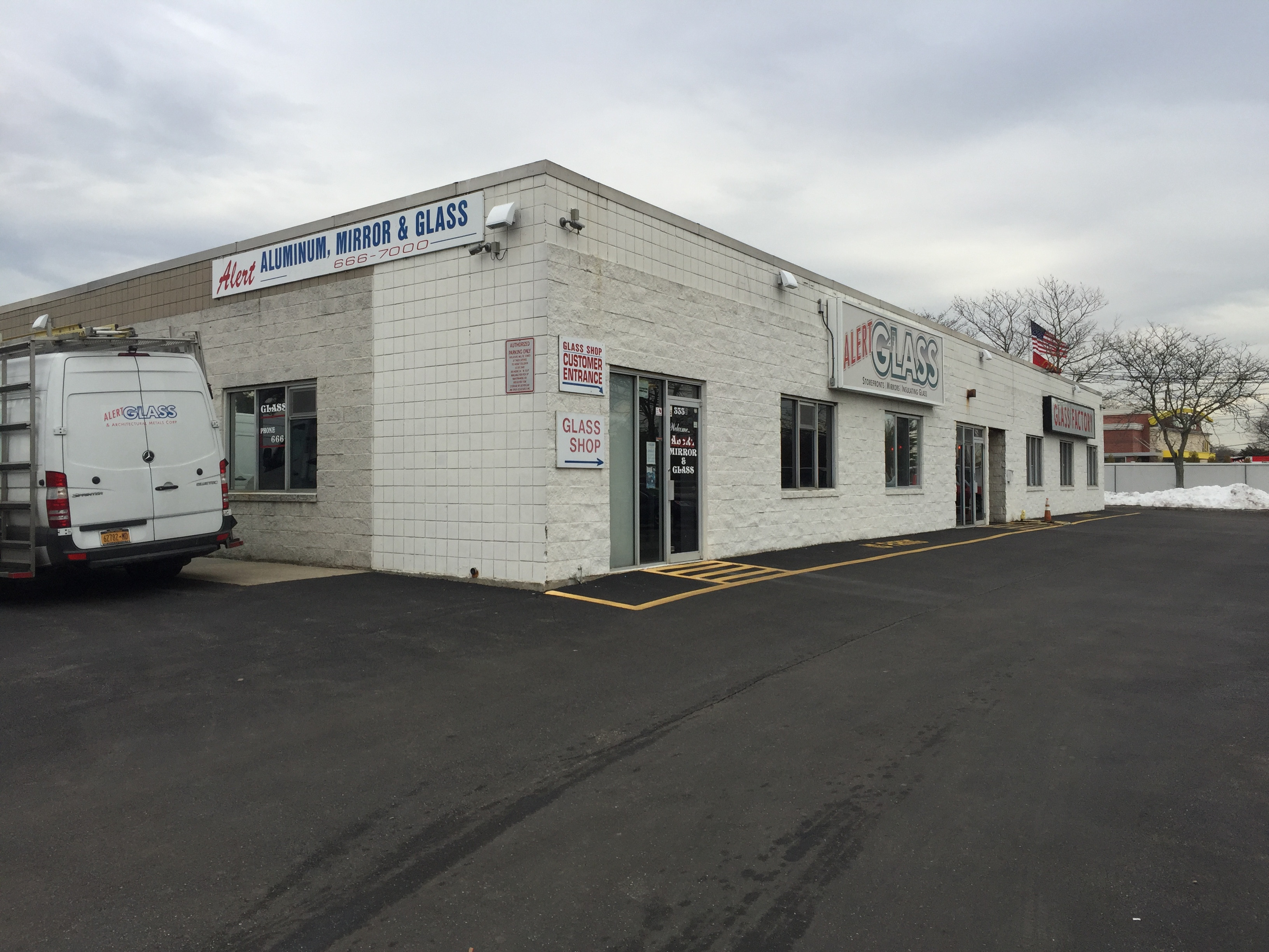 333 Spur Drive North